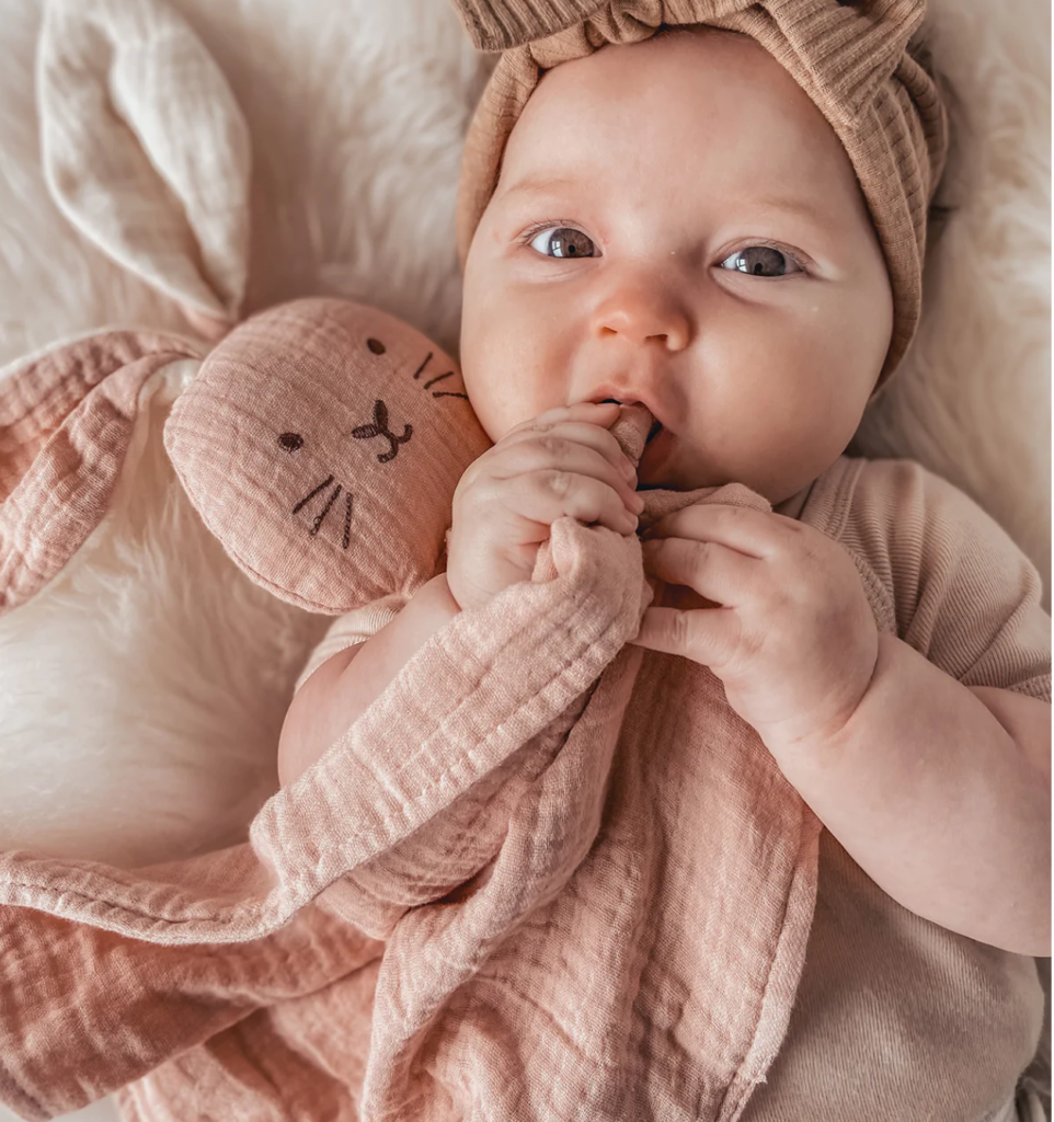 Lovey Over the dandelions - Any Excuse